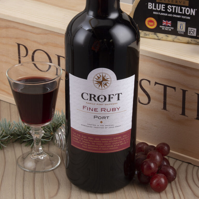 Classic Port & Stilton Gift | Port and Stilton Cheese